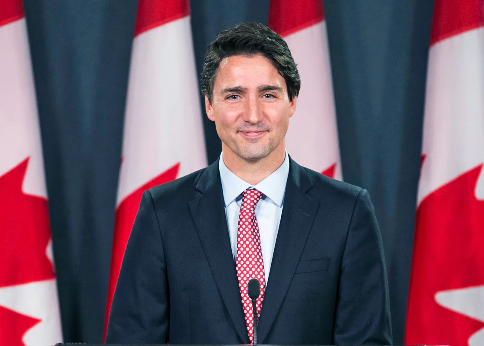 Documenti segreti rivelano che i virologi del governo Trudeau avevano ...